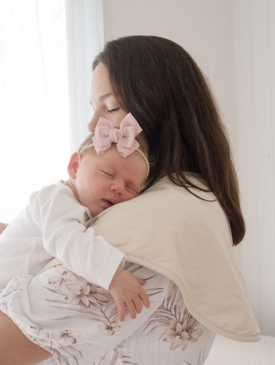 Premium Burp Cloth Duo | Bear in There & Oat – Bambella Designs