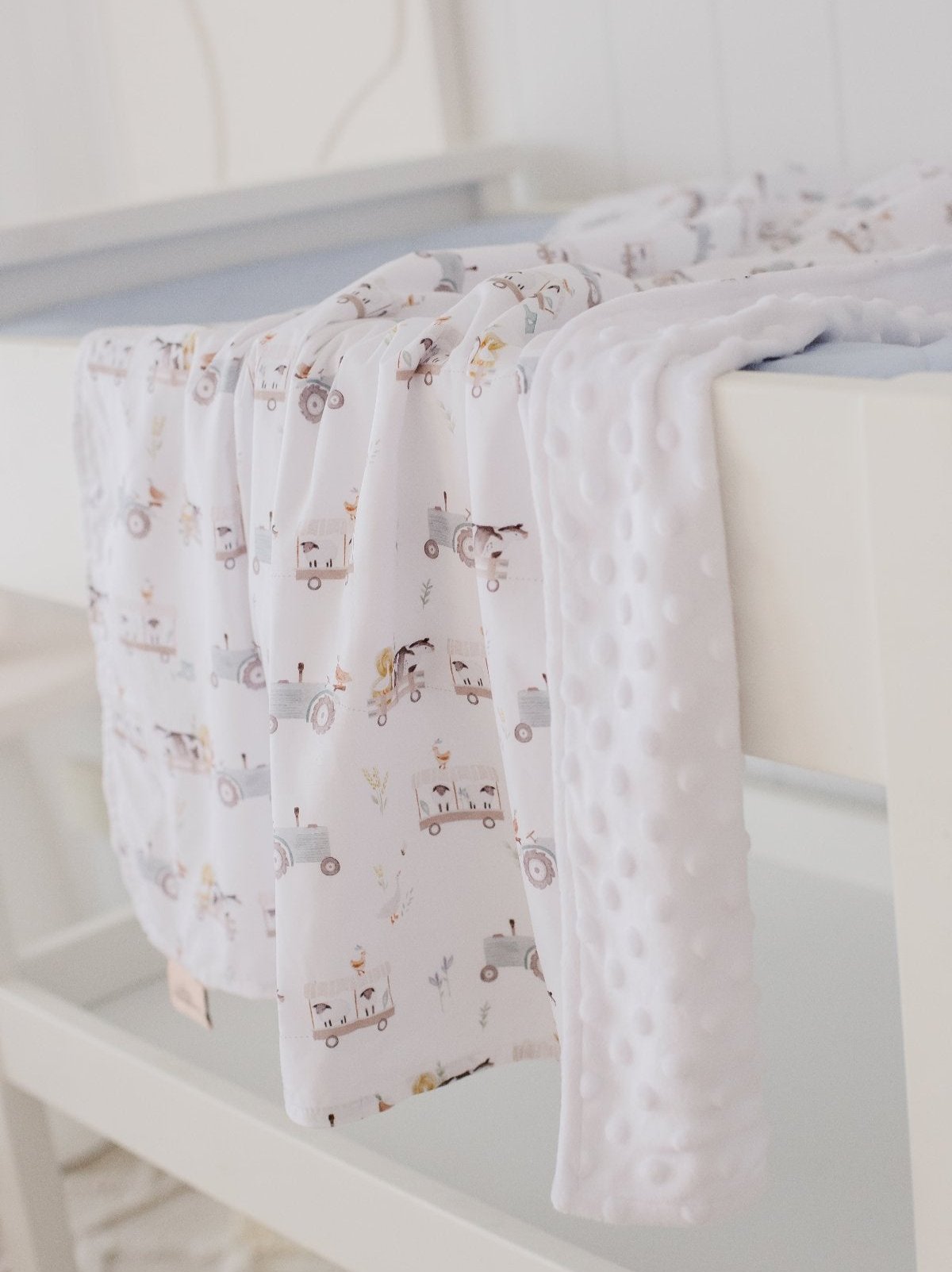 Bambella Designs Compact Snuggle Blanket | Oakwood Farm